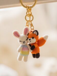 28 Couple Crochet Keychain Ideas To Share Your Love | DIYCraftNest